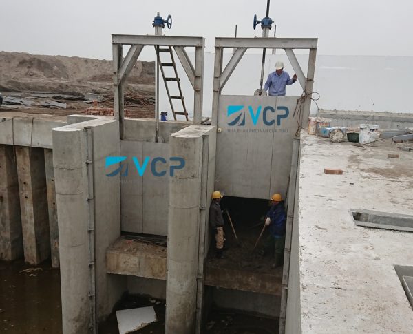 Cung cấp van cửa phai chặn nước nhập khẩu chính hãng 2023